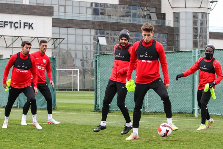 “Neftçi”də problem: qeyri-müəyyən durum